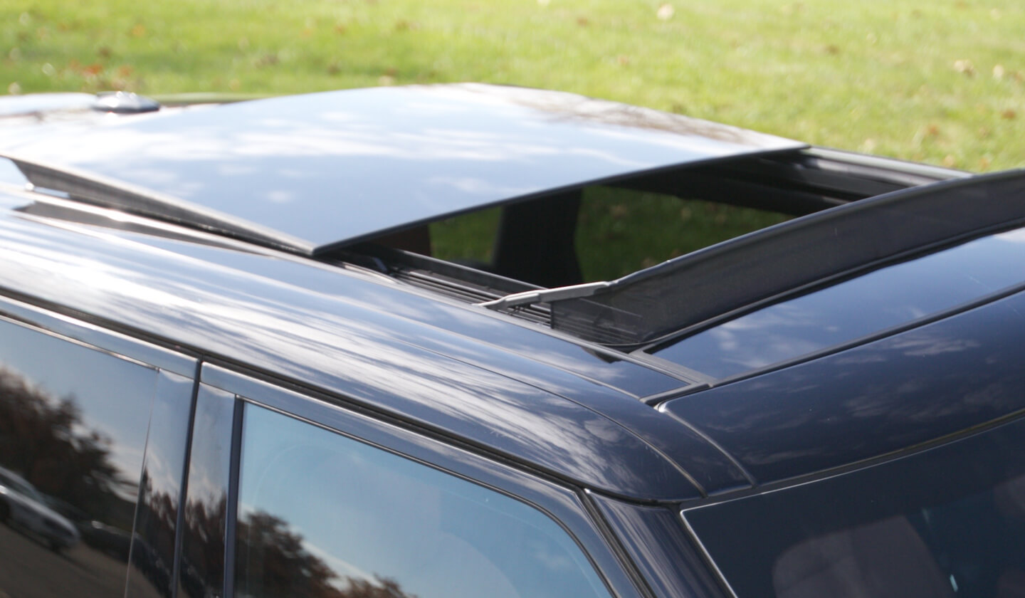 A Guide to Sunroof Glass | Safelite