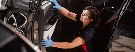 Car Side Window Replacement and Repairs | Safelite